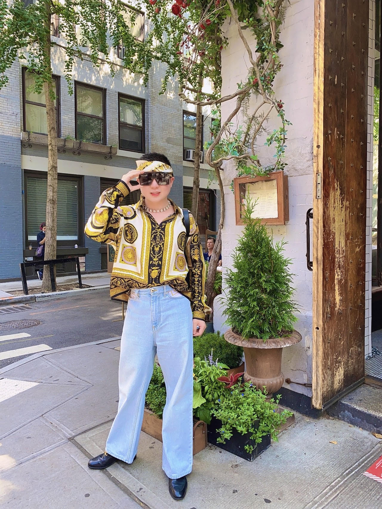 The Family of Chinese Fashion Influencer Has No Idea About His ...